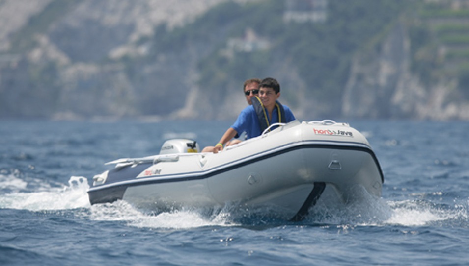 Надувная лодка Honwave T32 IE2